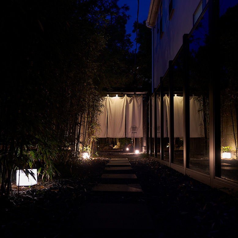 施設案内 - 鎌倉市で泊まる・食べる・楽しむなら【AKAMA鎌倉】